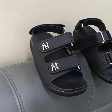 Minhshop.vn - Giày Sandal MLB Chunky New York Yankee Black [3ASDCBS33 ...