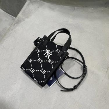 Minhshop.vn - Túi MLB Monogram Diamond Jacquard Mobile Phone Cross Bag ...