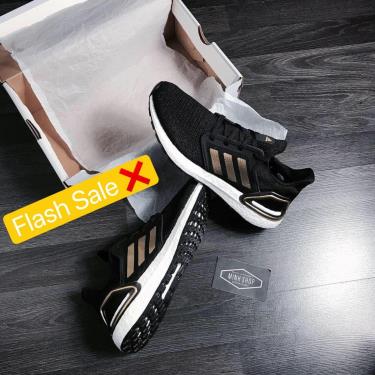 Minhshop.vn - TOP 4 Trending -Adidas Ultra Boost 6.0 Black/Gold [EE4393]